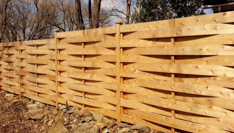 14 Horizontal Fence Ideas - House Integrals