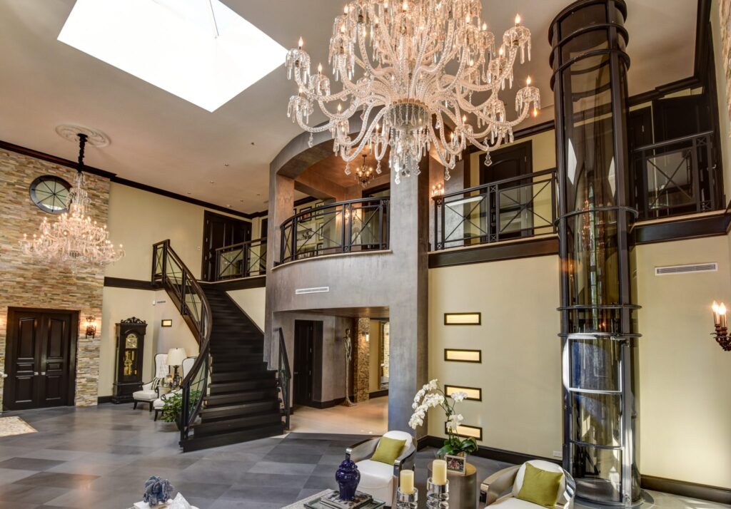 The Benefits of Installing An Elevator in Your Home - House Integrals